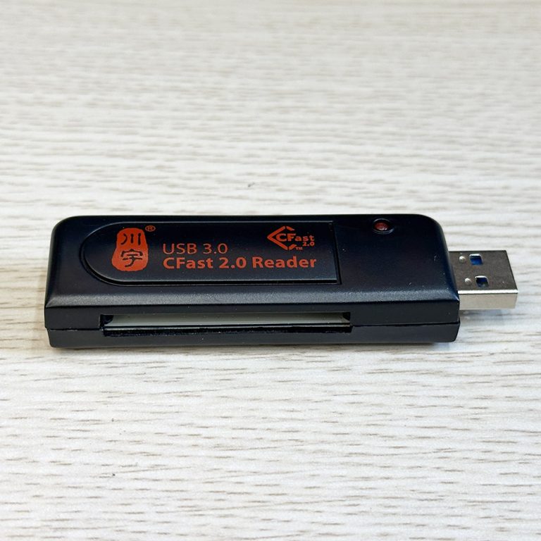 Đầu đọc đọc thẻ CFast 2.0 công nghiệp chuẩn USB 3.0 cho thẻ Swissbit ...